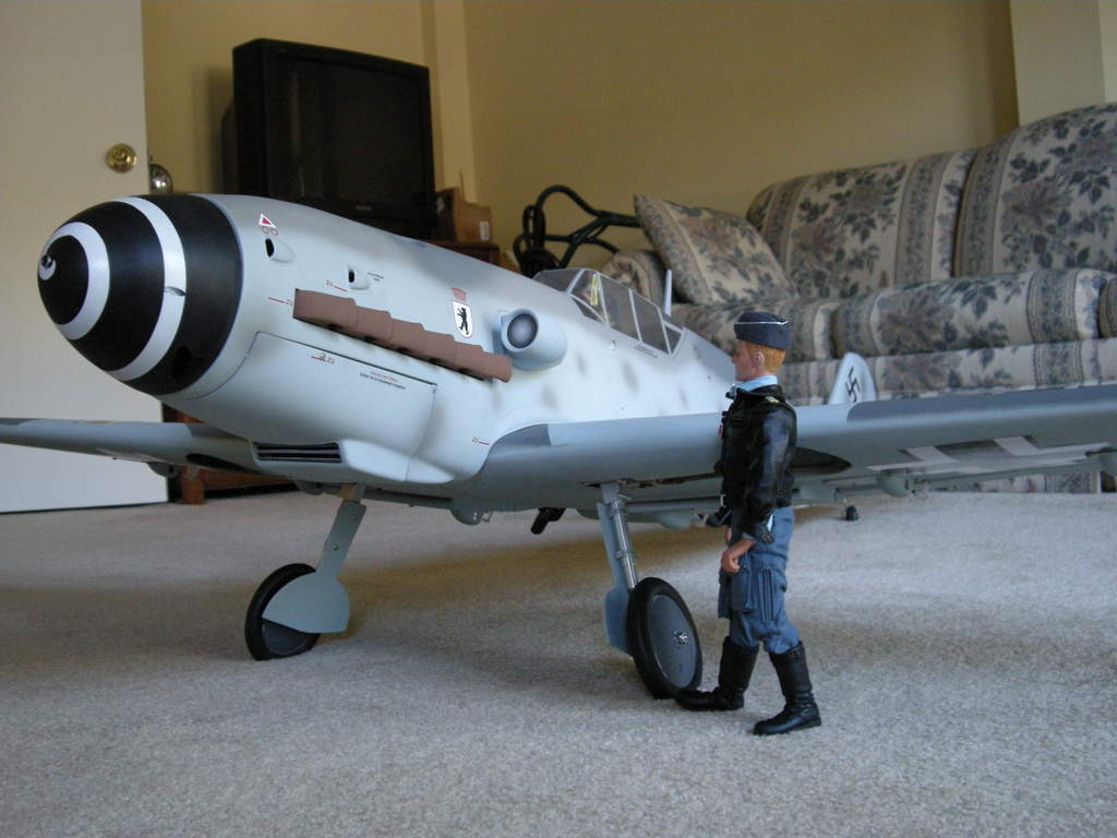 Attachment browser: ME109F 006.jpg by Coastwatcher - RC Groups